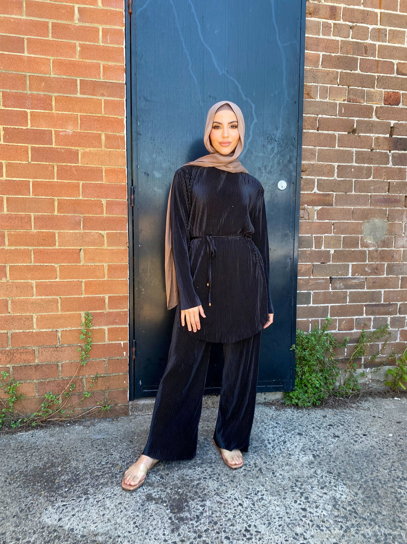 Shop for Satin Pleat Set Online | Urban Culture