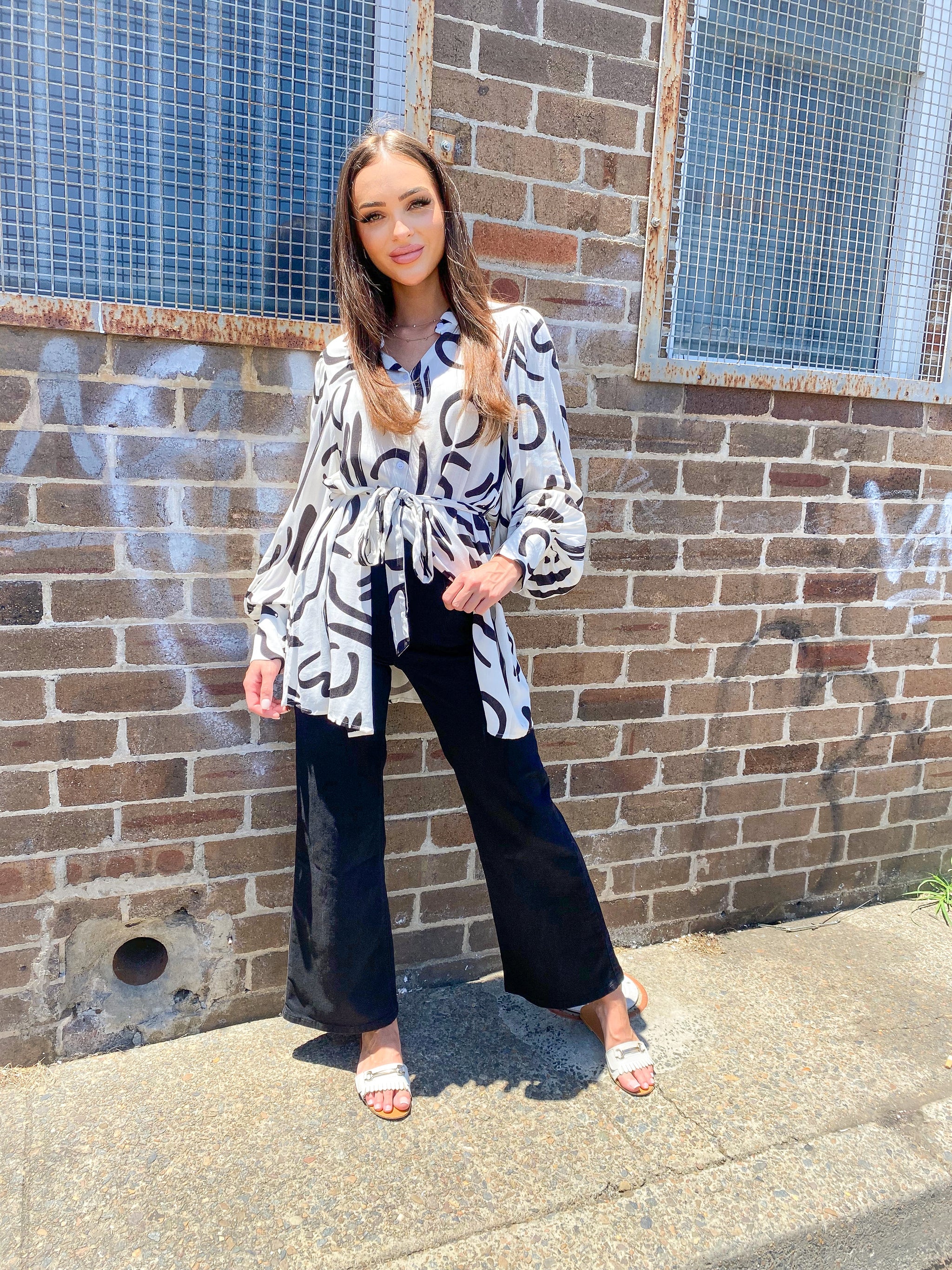 Soft Monochrome tunic for Everyday Wear | Urban Culture